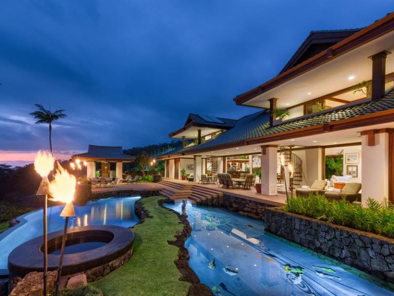 Feast Your Eyes On The 7 Most Beautiful Luxury Listings In The World ...