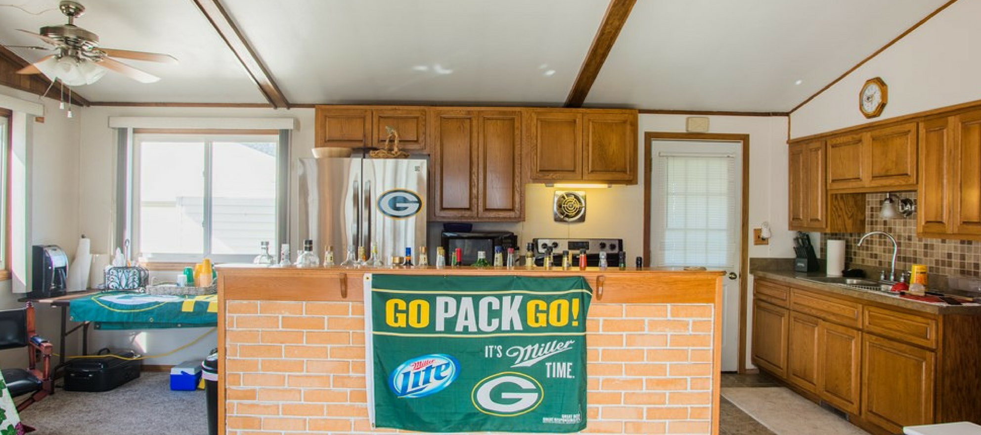 Packer Fan Party House First To Require Digital Currency Blockchain ...