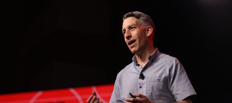 Redfin CEO: Artificial Intelligence Will Save Weak Real Estate ...