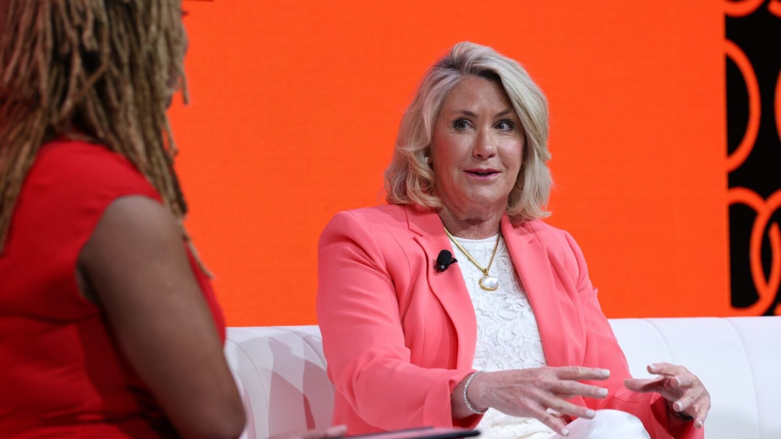 Industry Leaders Say Teams Will Continue To Be A Force In Brokerages ...