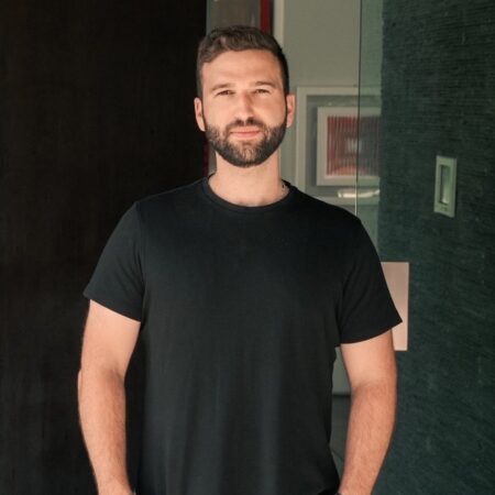 Real Tea: Meet The Cast Of Netflix’s 'Buying Beverly Hills' | Inman ...