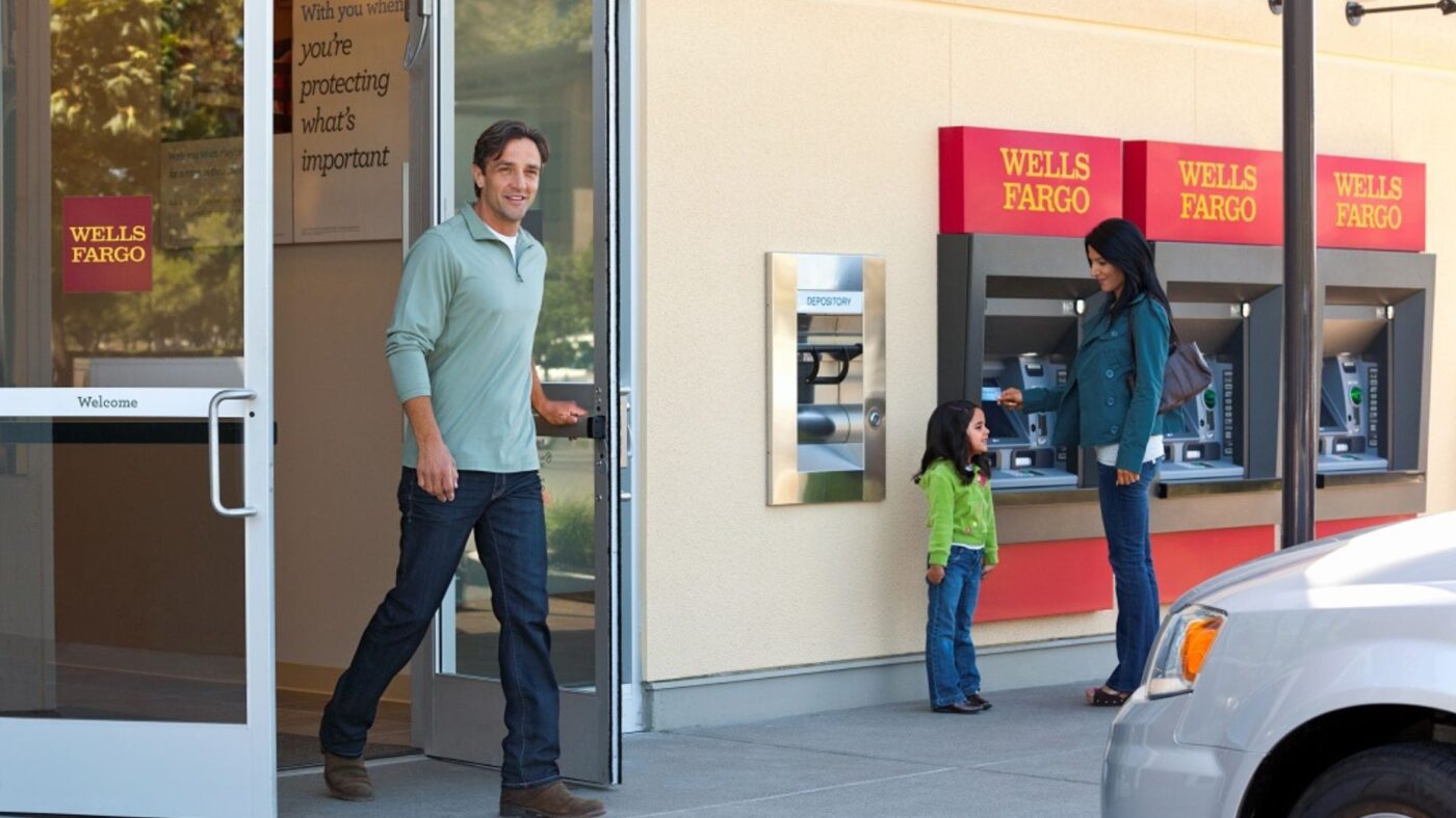 Wells Fargo Lays Off Hundreds More, Including Some Top Mortgage ...