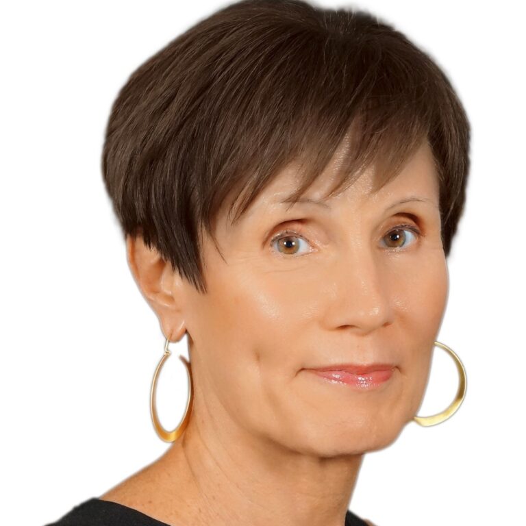 Tracy Kasper Emerges As President of Fractured NAR Amid Lingering ...