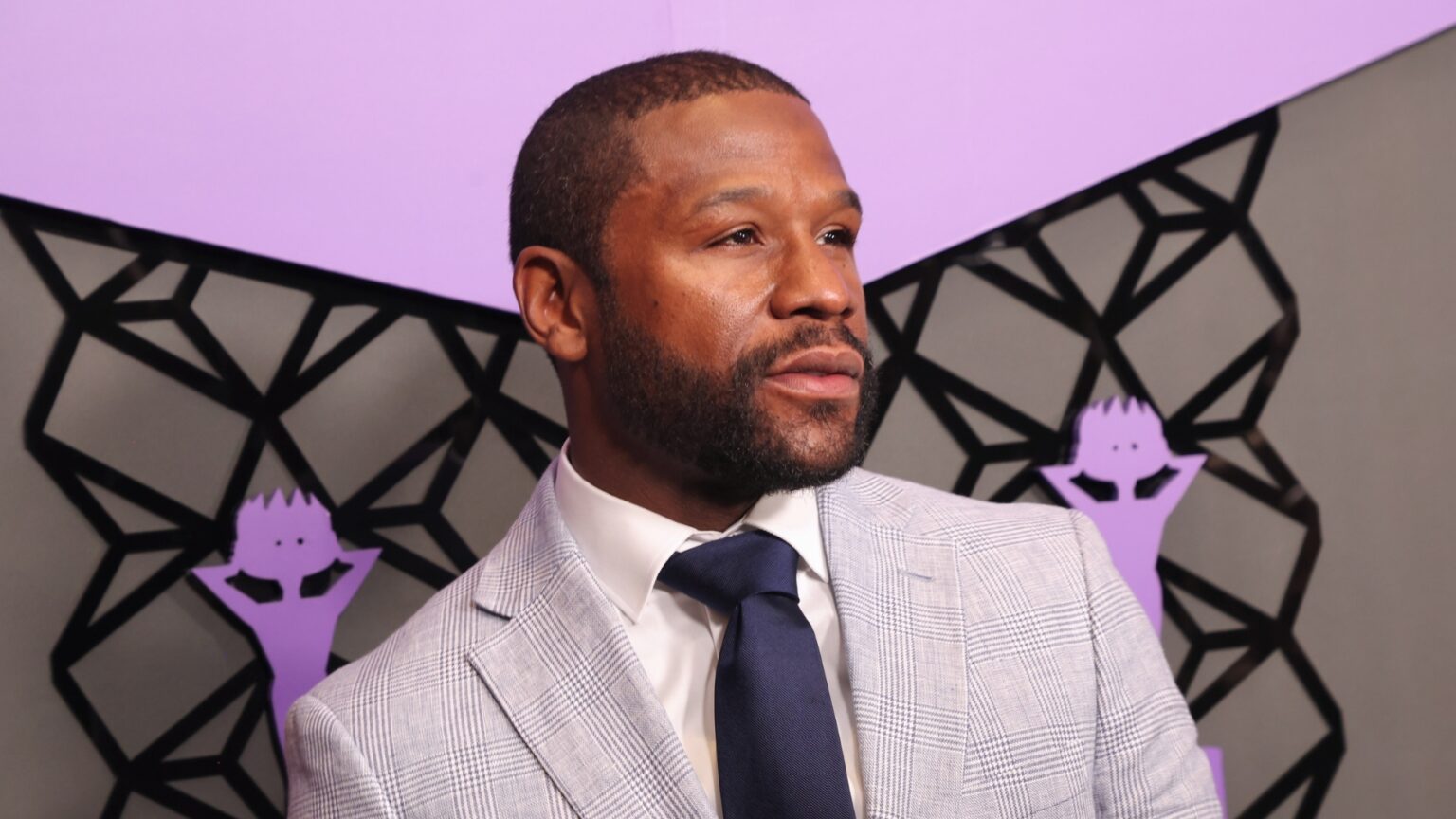 Floyd Mayweather Jr. To Acquire $402M Black Spruce Portfolio | Inman ...