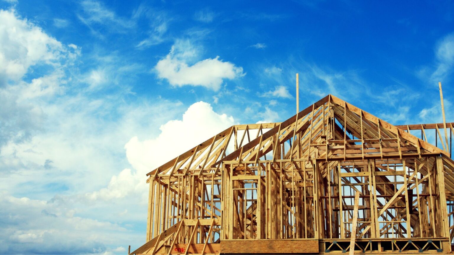 Housing Starts Plunge 10% In May To Lowest Level Since 2020 | Inman ...